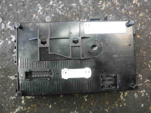 RENAULT CLIO MK2 2001-2006 N2 Dashboard Fuse Box UCH BCM Recoded ...