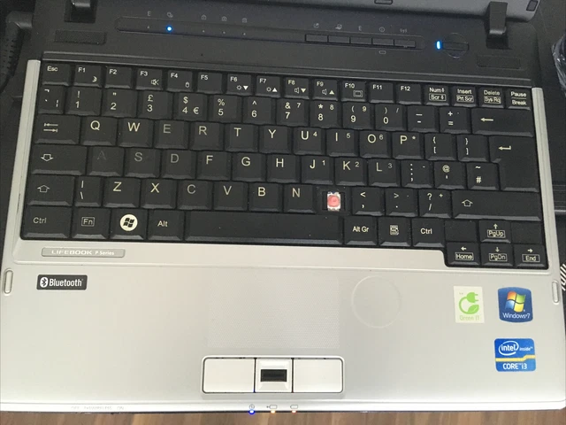 FUJITSU LIFEBOOK P701 Laptop- Intel Core i3 4GB RAM -320GB Webcam £104. ...