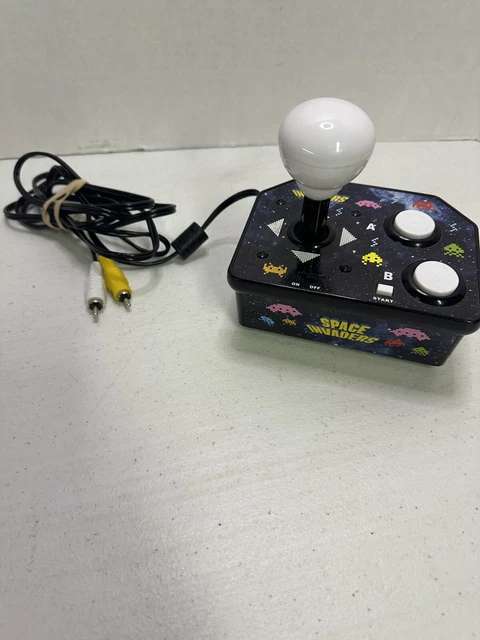 SPACE INVADERS PLUG-N-PLAY Console w/Joystick Controller TV Arcade ...
