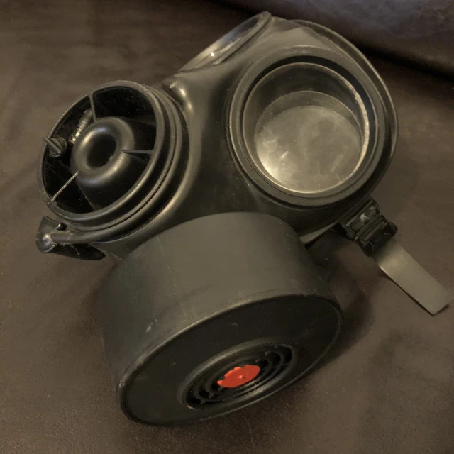 BRITISH ARMY NAVY S10 Nbc Respirator Gas Mask Set - Haversack + Survive ...