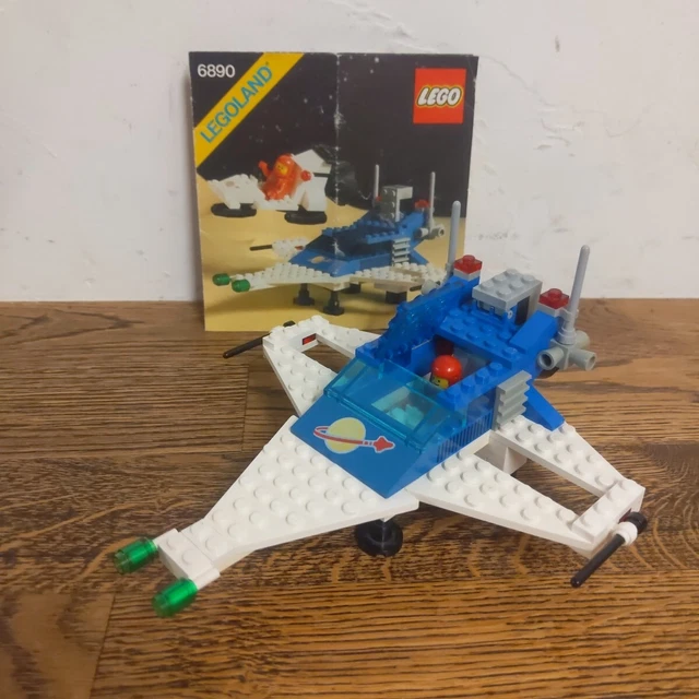 1982 LEGO CLASSIC Space Cosmic Cruiser (6890) 100% Complete w ...
