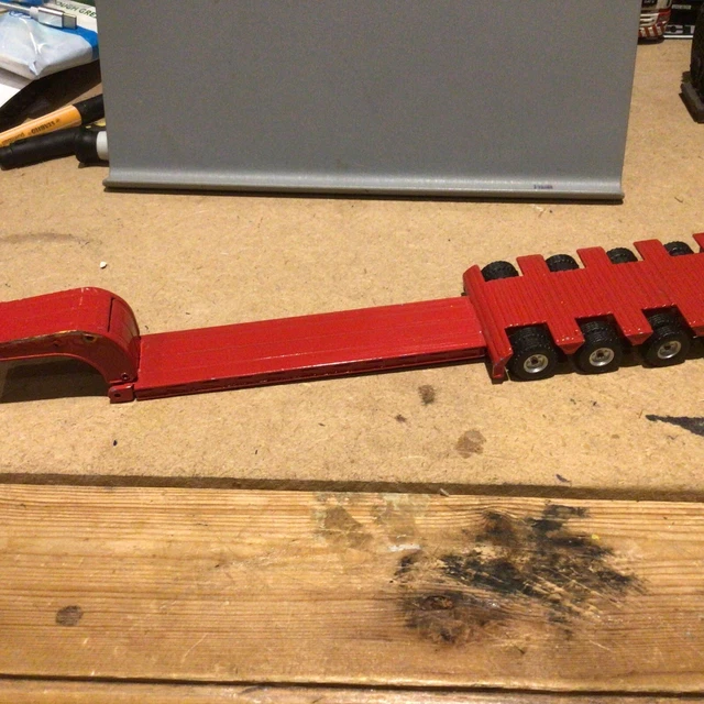 JOAL 1 50 SCALE Long Low Loader In Red In Vgc 20 29 PicClick joal-1-50-scale-long-low-loader-in-red-in-vgc-20-29-picclick