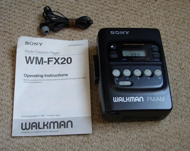 SONY WALKMAN WM-FX20 AM FM Clock Radio Cassette Tape Player EUR 35,73 ...