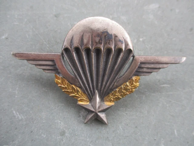 (4) RARE INSIGNE militaire brevet parachutiste numéroté 351*** Para ...