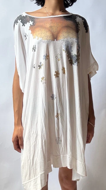 VIVIENNE WESTWOOD RED Label Cleavage Bust Trompe L’oeil Print Tshirt ...