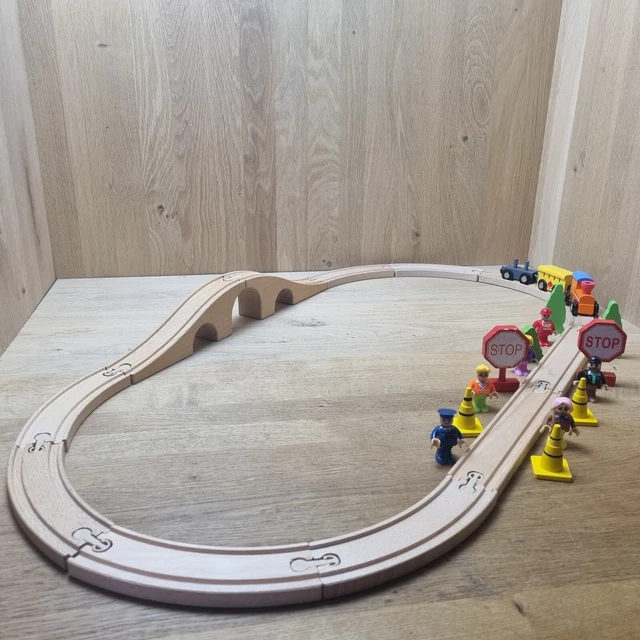 WOODEN TRAIN TRACK Bundle Track & Trains Compatible with Brio Bigjigs ...
