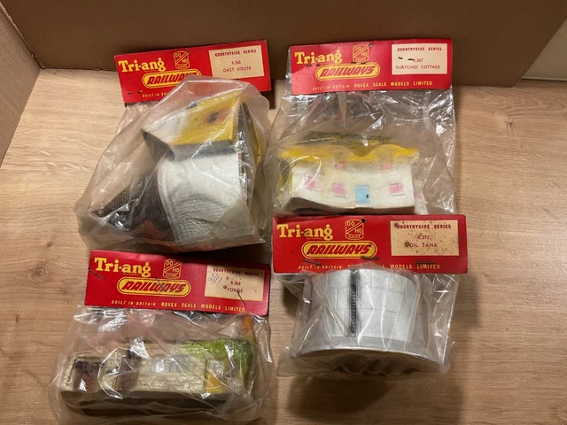 TRIANG RAILWAYS COUNTRYSIDE series buildings £30.00 - PicClick UK