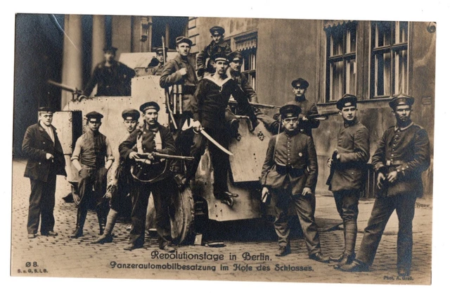ORIGINAL POSTKARTE- REVOLUTIONÄRE in Berlin 1918 RFB KPD Freikorps EUR ...