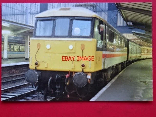 PHOTO CLASS 86 Loco No 86239 At Carlisle £2.00 - PicClick UK