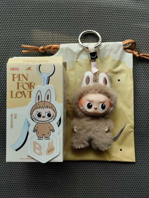 LABUBU PIN FOR Love B Authentique Popmart Labubu The Monsters EUR 25,00 ...