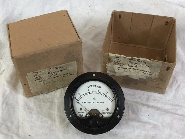 WW2 RAF AIRCRAFT VOLTMETER GAUGE 10A/8183, Metropolitan Vickers, 1944 ...