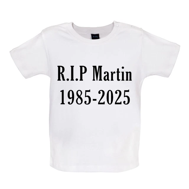 R.I.P. MARTIN 1985-2025 - Bébé / Body - Fowler Eastenders Amour ...