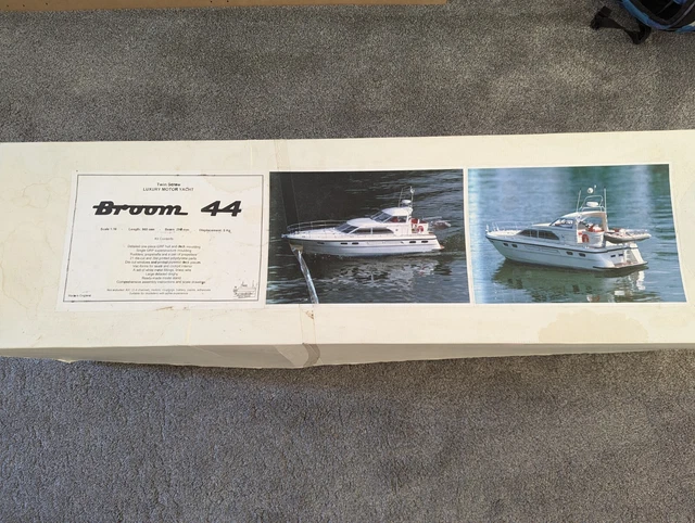 MODEL SLIPWAY 1:16 scale Broom 44 twin screw RC boat unstarted kit £230 ...
