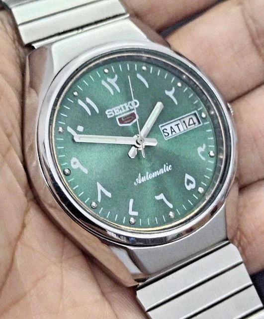 VINTAGE SEIKO 5 Automatic Green Dial Men's Watch Case 37.1mm Arabic Numbers EUR 52,74 - PicClick FR
