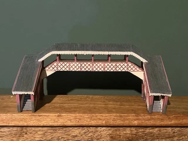HORNBY SKALEDALE R9751 OO Gauge Hagley Footbridge Resin Building ...