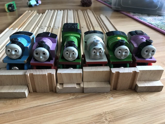 THOMAS AND FRIENDS Thomas wooden railway Early Engineers trains x 6 £37 ...