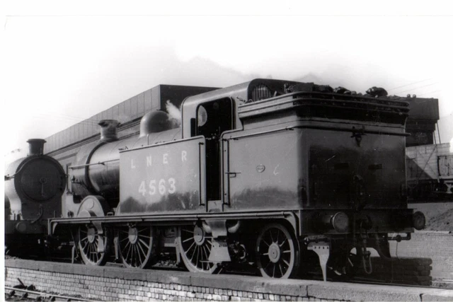 RAIL PHOTO LNER GNR 062t N1 4563 Ardsley shed Yorkshire Leeds £2.39 ...