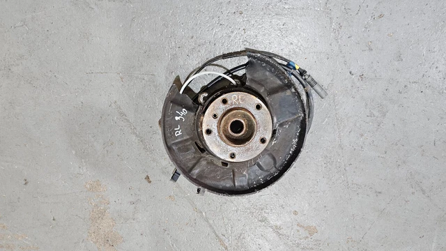 BMW 3 SERIES E92 E93 320i ENGINE N43B20A 2007-2010 REAR LEFT WHEEL HUB ...