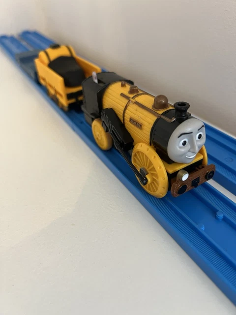TOMY TRACKMASTER THOMAS the tank engine train stephen Rocket With Truck ...