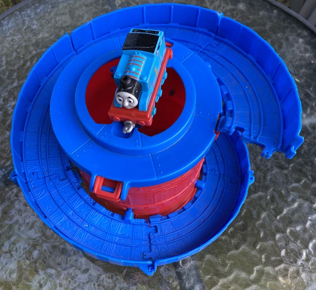 THOMAS & FRIENDS Take-n-Play Spiral Tower Tracks with Thomas Complete £ ...