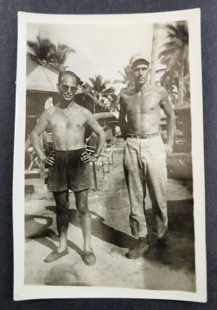 WW2 MILITARY PHOTOGRAPH-U.S. Army Soldiers Posing for a Snapshot ...