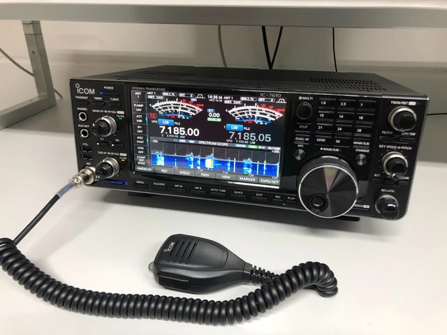 ICOM IC-7610 SDR Transceiver HF+50MHz Neuwertig 2023 EUR 2.800,00 ...