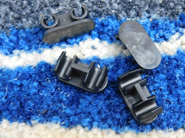 FORD ESCORT MK1 Brake Pipe Securing Clips X 4 For 3/16 Pipe EUR 10,36 ...