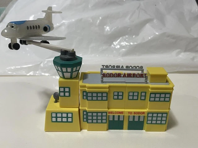 CAPSULE PLARAIL THOMAS Sodor Airport Control Tower Jeremy FROM JAPAN £ ...