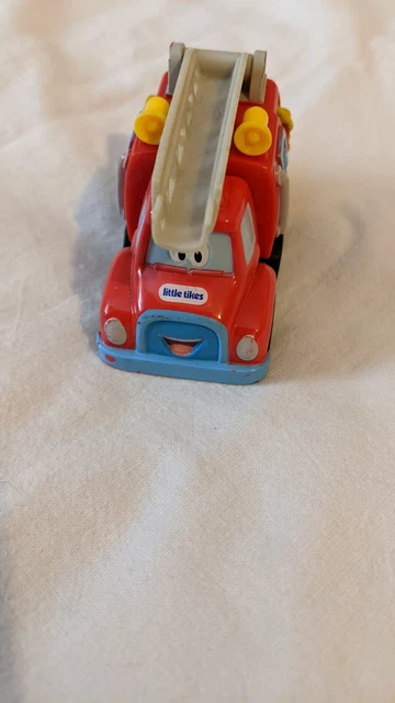 LITTLE TIKES DIE cast Frankie Fire Chief Fire Truck Engine 3" X 2" £6. ...
