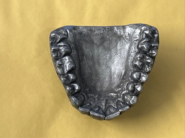 VINTAGE BERGAMOT BRASS Works Teeth Mouth Denture Mold Metal Belt Buckle ...
