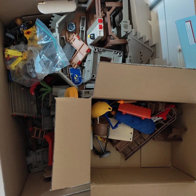 PLAYMOBIL 4865 GROSSE Löwenritterburg (zwei Burgen)mit sehr viel ...