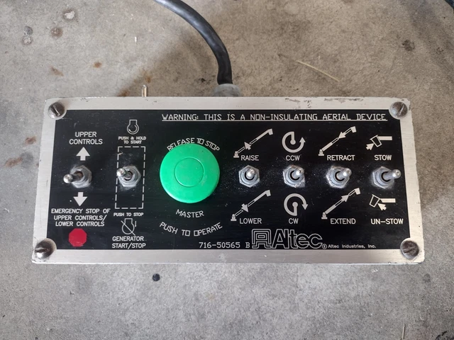 ALTEC AT200 AT200A Bucket Truck Lower Control Panel Switches Controller ...