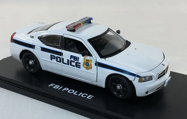 FIRST RESPONSE REPLICAS FBI Police Dodge Charger White 1:43 £67.93 ...