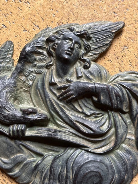 SAINT JEAN L’ÉVANGÉLISTE et l’aigle nuage fonte médaillon patiné bronze ...