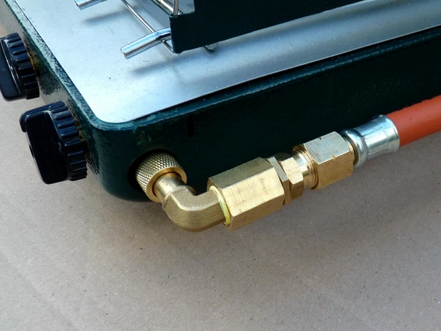 ADAPTOR 3/8” L/H Bsp Std Propane Gas Fitting To Coleman Type Double ...