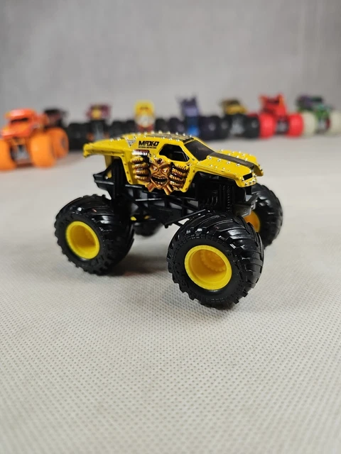 MONSTER JAM MAX-D MAXIMUM DESTRUCTION monster truck Diecast Toy £9.99 ...