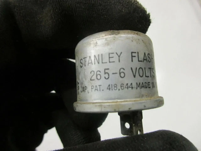 KAWASAKI KX 175 KX 250 Relay Flasher Flasher Flasher Relay 265-6 £30.77 ...