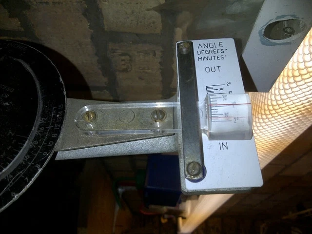 DUNLOP WHEEL TRACKING alignment gauges, Magnifier Reading Lens AG040/30 ...