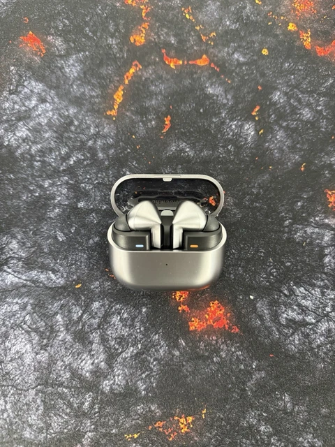 SAMSUNG GALAXY BUDS3 Pro Wireless Earbbuds Silver - New Open Box £89.99 ...