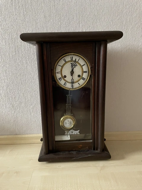 ALTE WANDUHR PENDELUHR Holzuhr mit Gongschlag Retro Antik EUR 157,00 ...