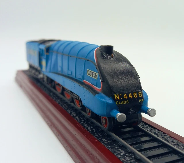 LNER MALLARD STEAM Locomotive Train Model Railway Display Model ...