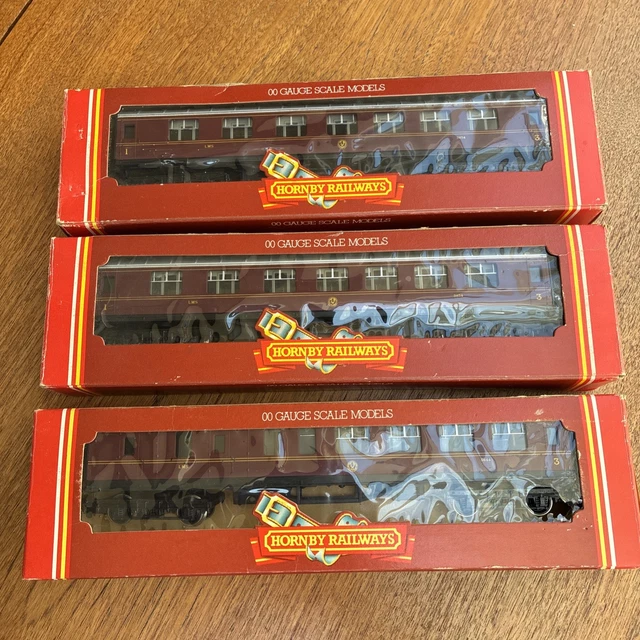 HORNBY R474 X 2, R475 x 1 - LMS Crimson Lake Coaches Job Lot - OO Gauge ...