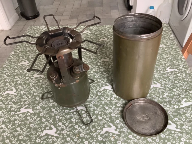 VINTAGE CLASSIC WW2 British army HURLOCK parafin cooker C/W tin EUR 53 ...