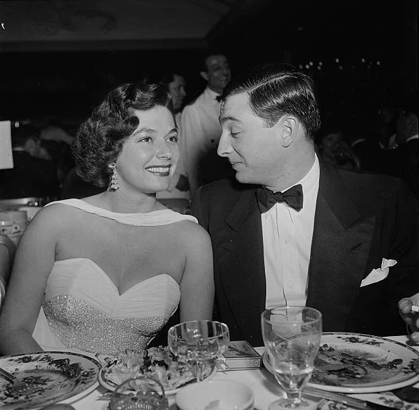 RUTH ROMAN HUSBAND Mortimer W Hall attend Photoplay Awards Los- 1952 ...