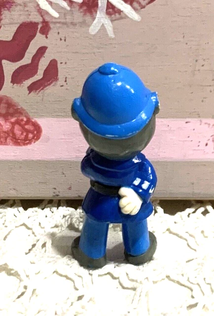 VINTAGE TOMY TOYS 1980s ACORN GREEN PVC FIGURE BOBBY BADGER RARE EUR 13 ...