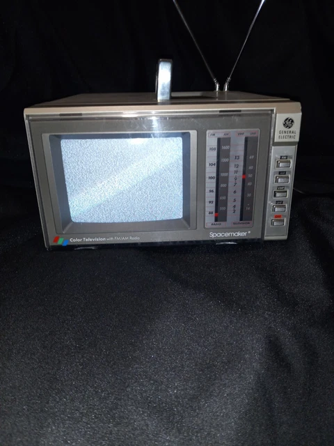 VINTAGE 1987 GENERAL Electric Spacemaker Color TV / AM / FM Radio ...