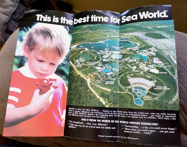 SEA WORLD MARINE Life Theme Park Brochure Orlando, Fl Batman Dc Comics ...