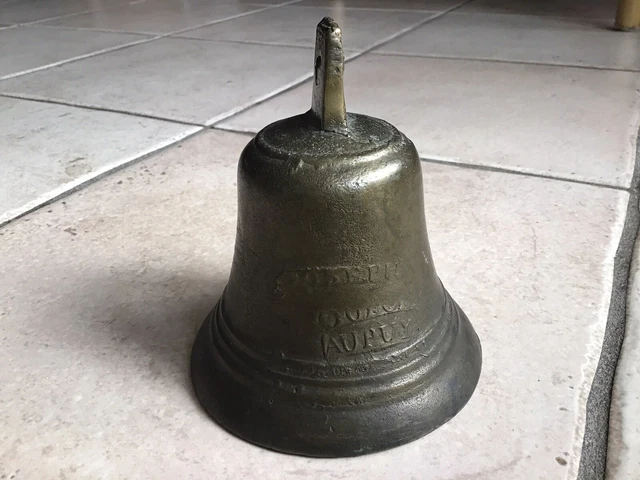 ANCIENNE CLOCHE BRONZE Signée Joseph Dubois Au Puy EUR 45,00 - PicClick FR ANCIENNE CLOCHE BRONZE Signée Joseph Dubois Au Puy EUR 45,00 - PicClick FR