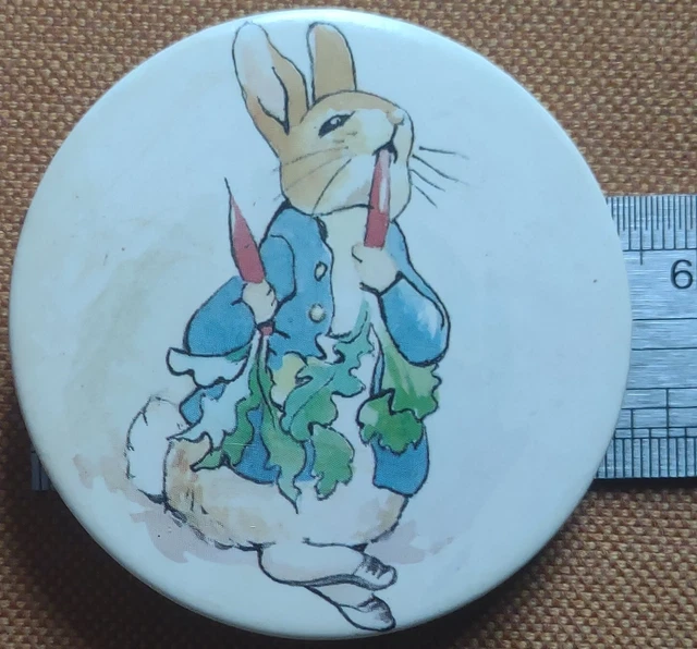 VINTAGE PIN BADGE Beatrix Potter Peter Rabbit £3.25 - PicClick UK