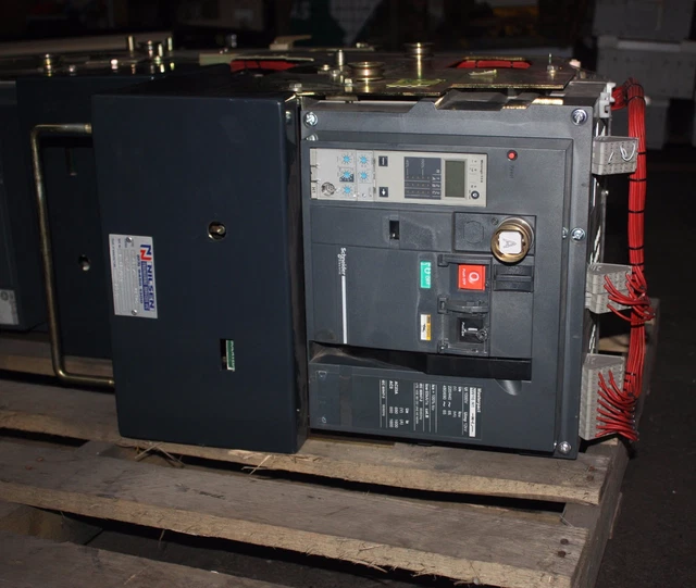 NILSEN AIR CIRCUIT Breaker 1600A NAB1 1600 RETRO 12kV ACB MASTERPACT ...